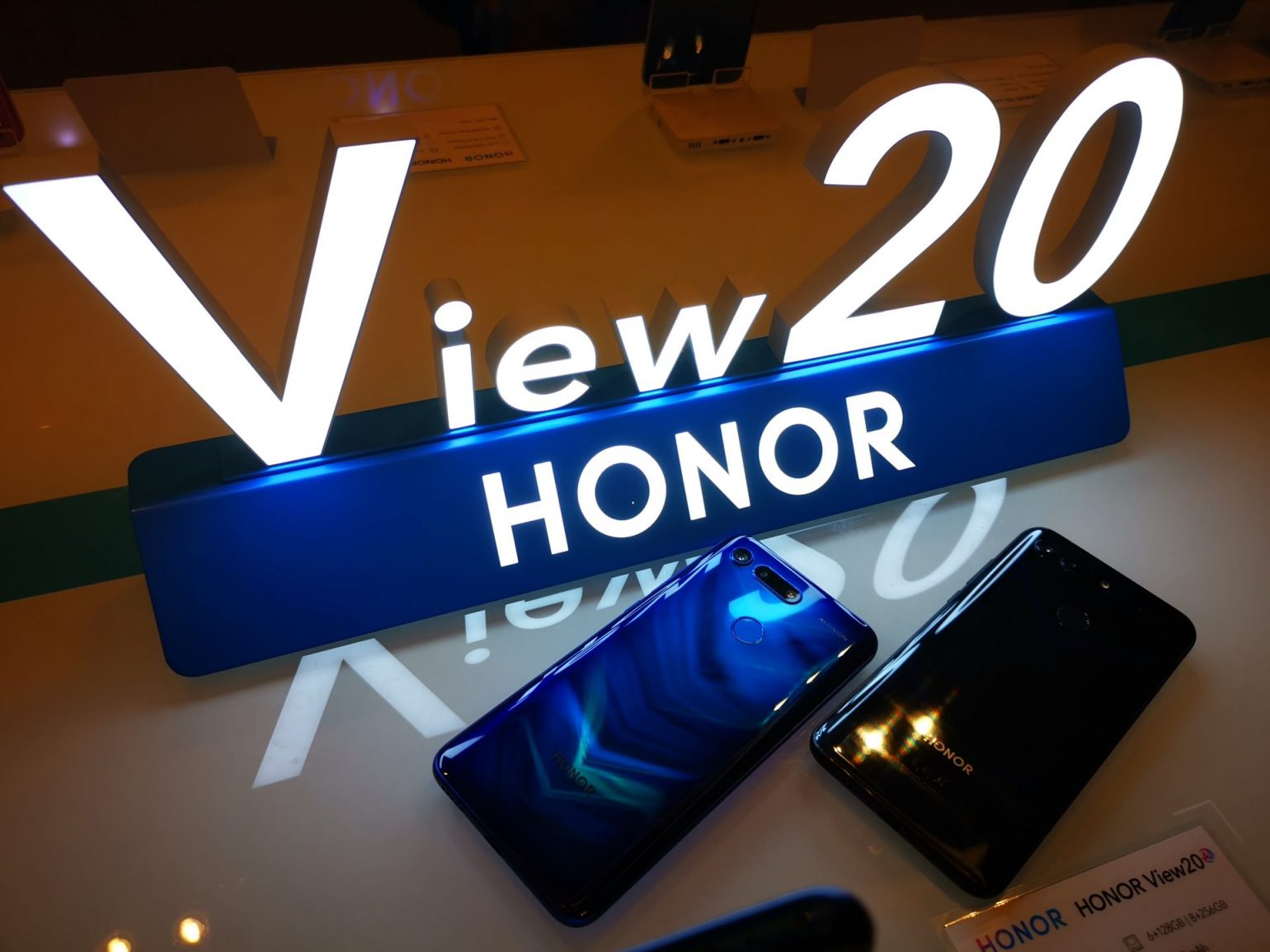 HONOR's Flagship Smartphone for 2019 is here - First Look at the HONOR ...