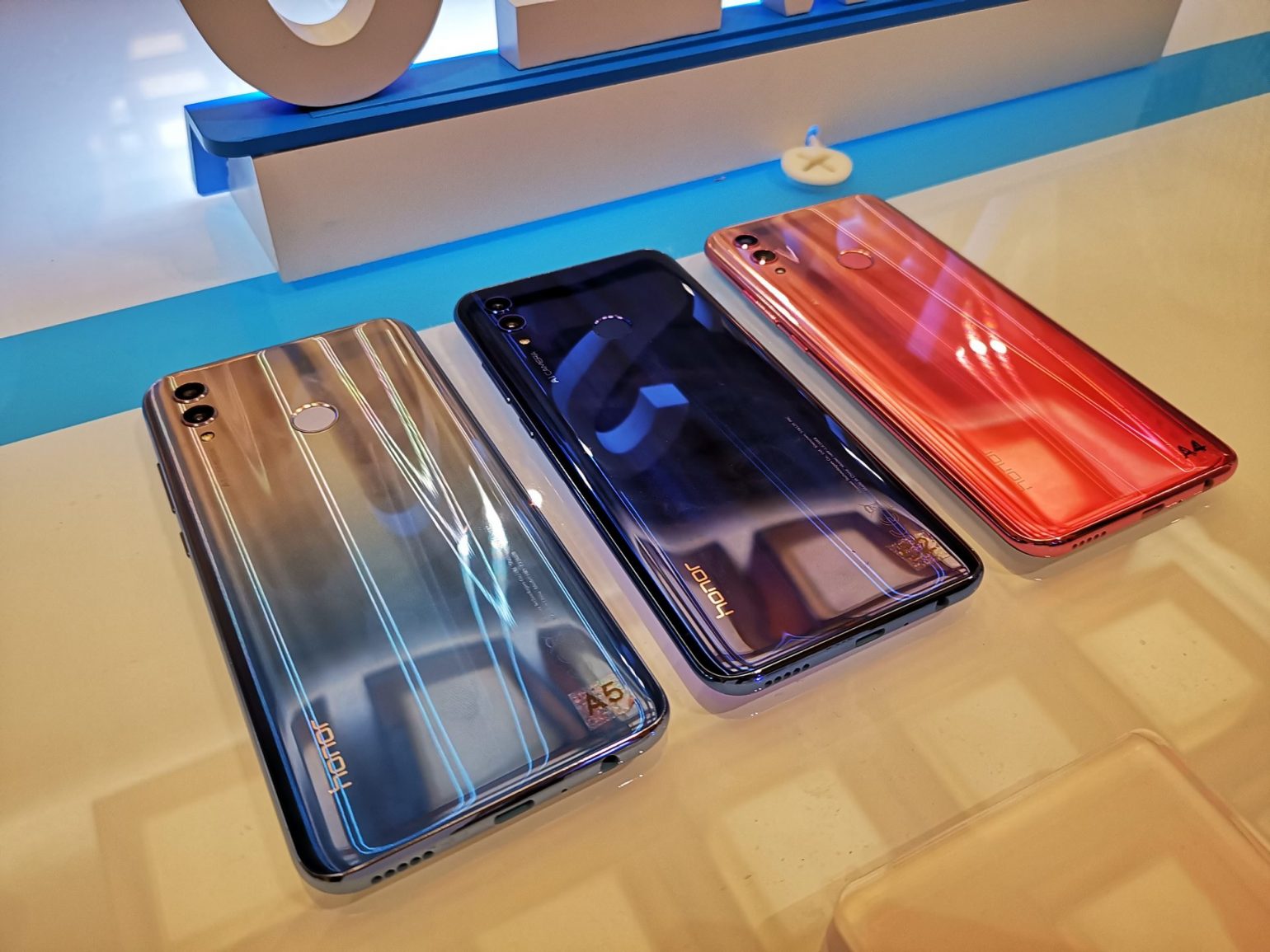 HONOR's Flagship Smartphone for 2019 is here - First Look at the HONOR ...