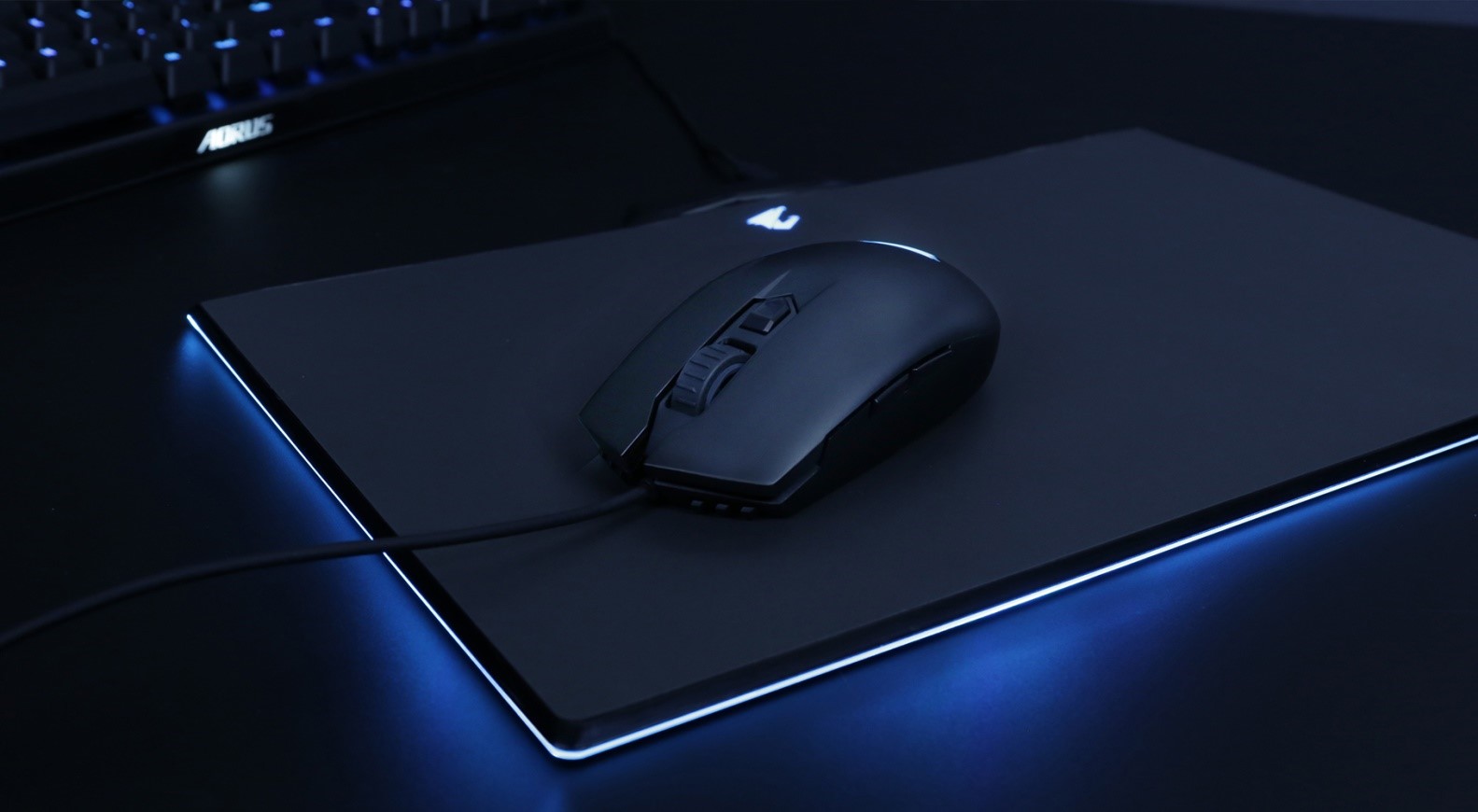 GIGABYTE Releases AORUS M2 Gaming Mouse - The Tech Revolutionist