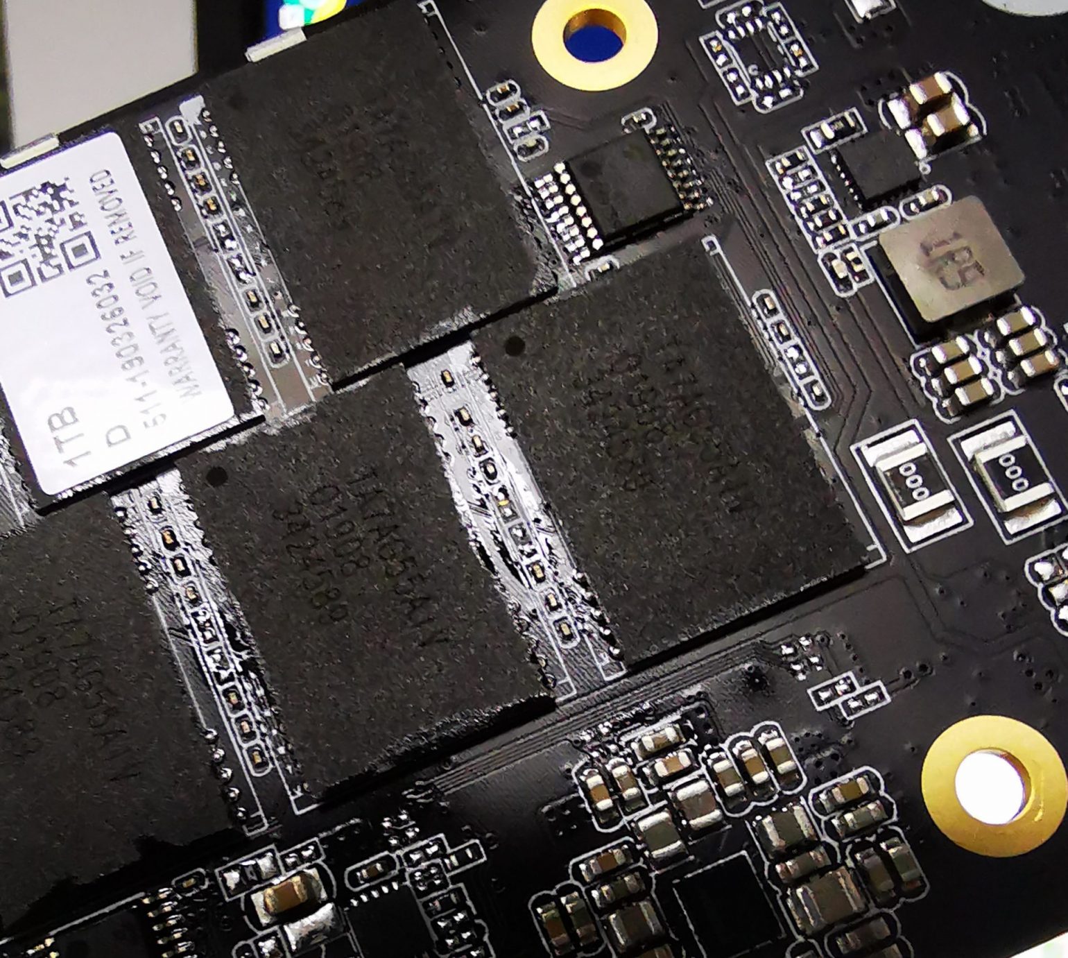 Gigabyte AORUS RGB AIC NVMe SSD Review - The Tech Revolutionist