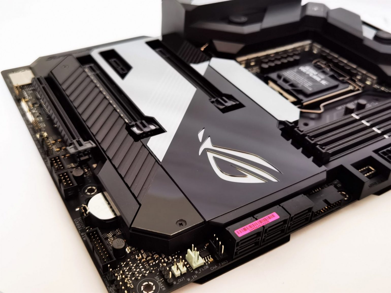 ASUS ROG Maximus XII Formula Motherboard Overview and Features Review ...
