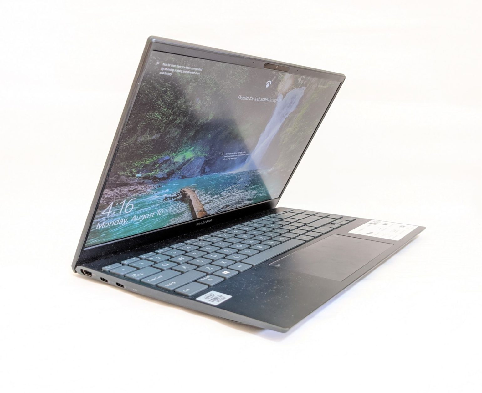 ASUS ZenBook 14 (UX425) Review - Good for school? - The Tech Revolutionist