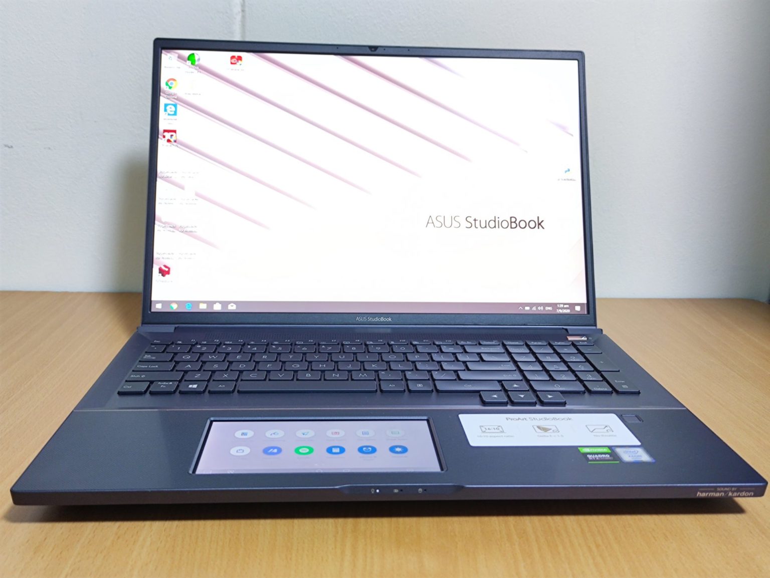 ASUS ProArt StudioBook Pro X Review - The Tech Revolutionist