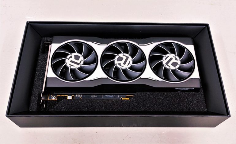 AMD Radeon RX 6800 First Look and Unboxing - Not your usual graphics ...