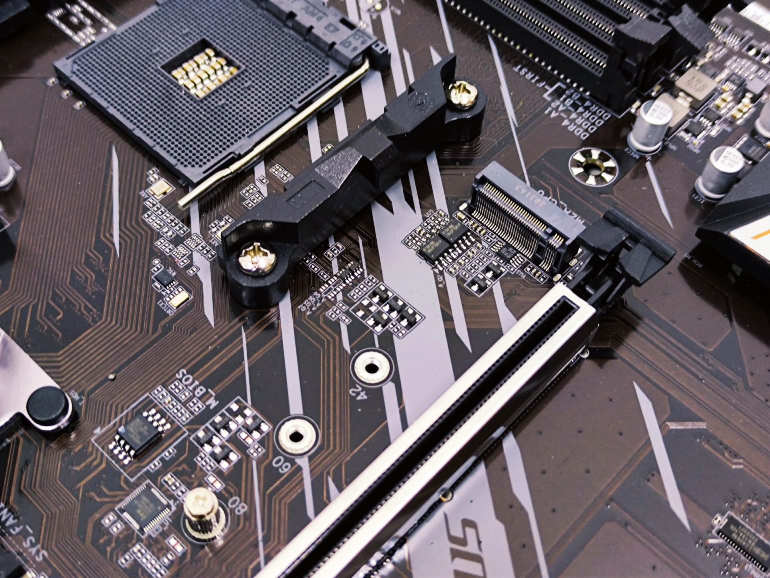 GIGABYTE A520 AORUS Elite Motherboard Review - The Tech Revolutionist
