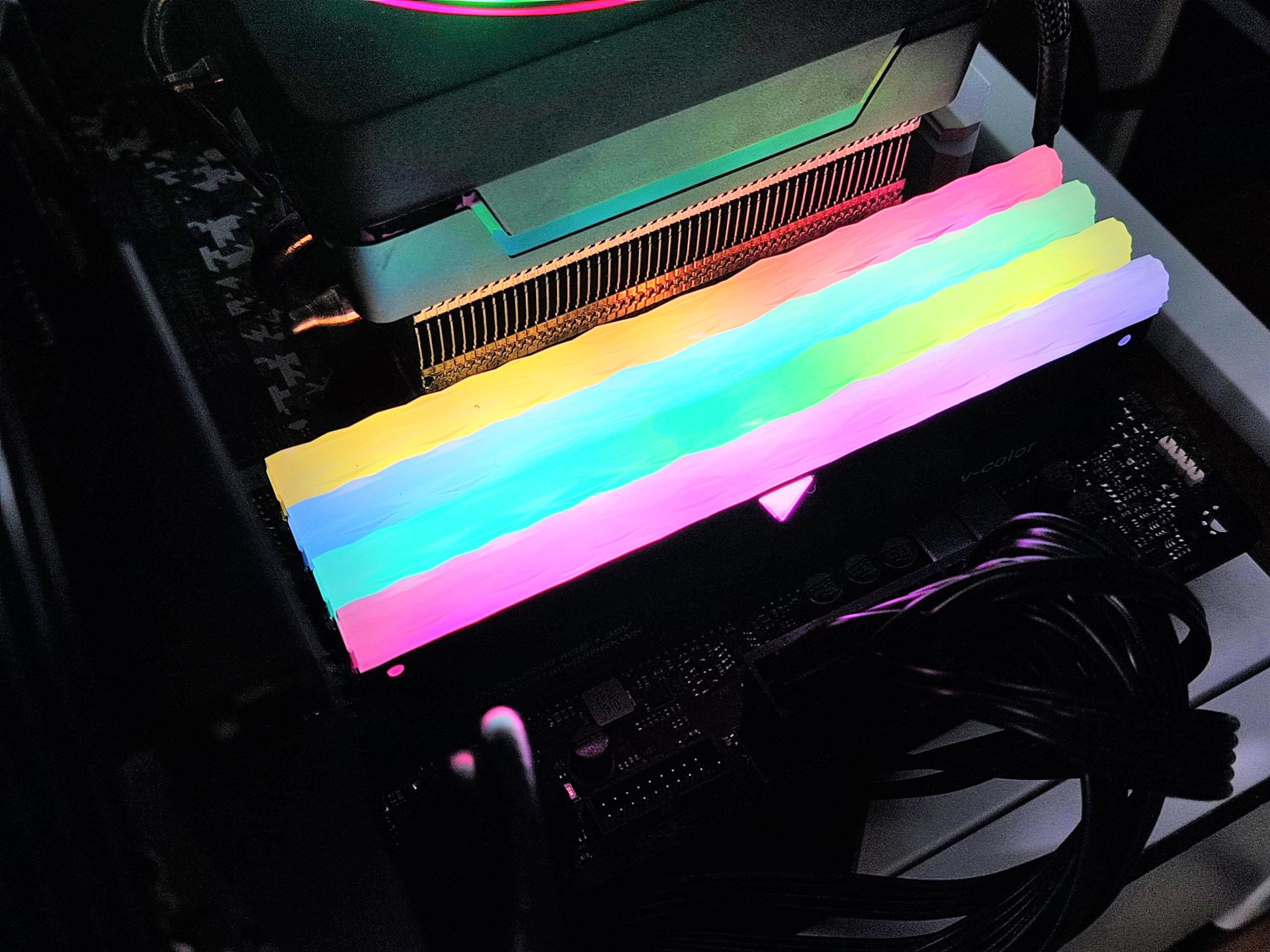 V-Color Prism Pro RGB 16GB DDR4 Memory Kit Review - How fast can it get ...