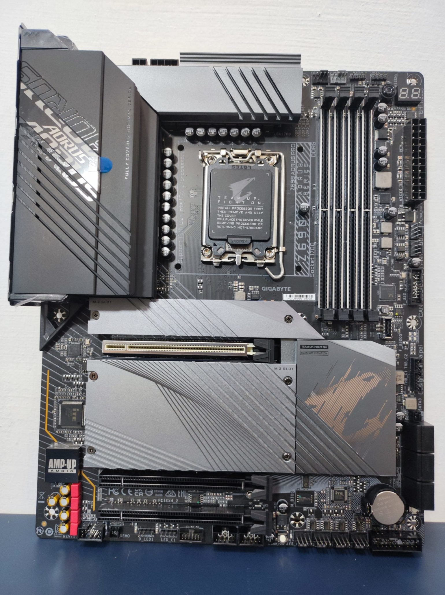 GIGABYTE Z690 AORUS PRO Motherboard Review - All your need for a new ...