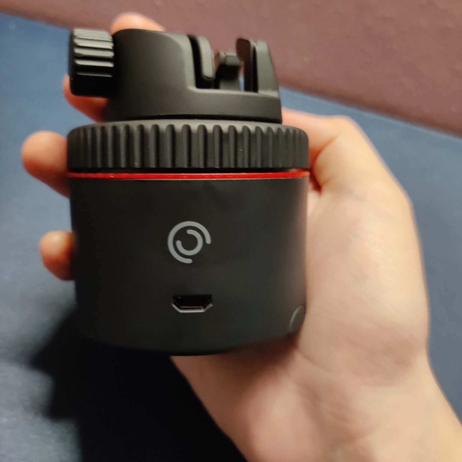 Pivo Pod Red Review: Hands-free cameraman that tracks your movement ...