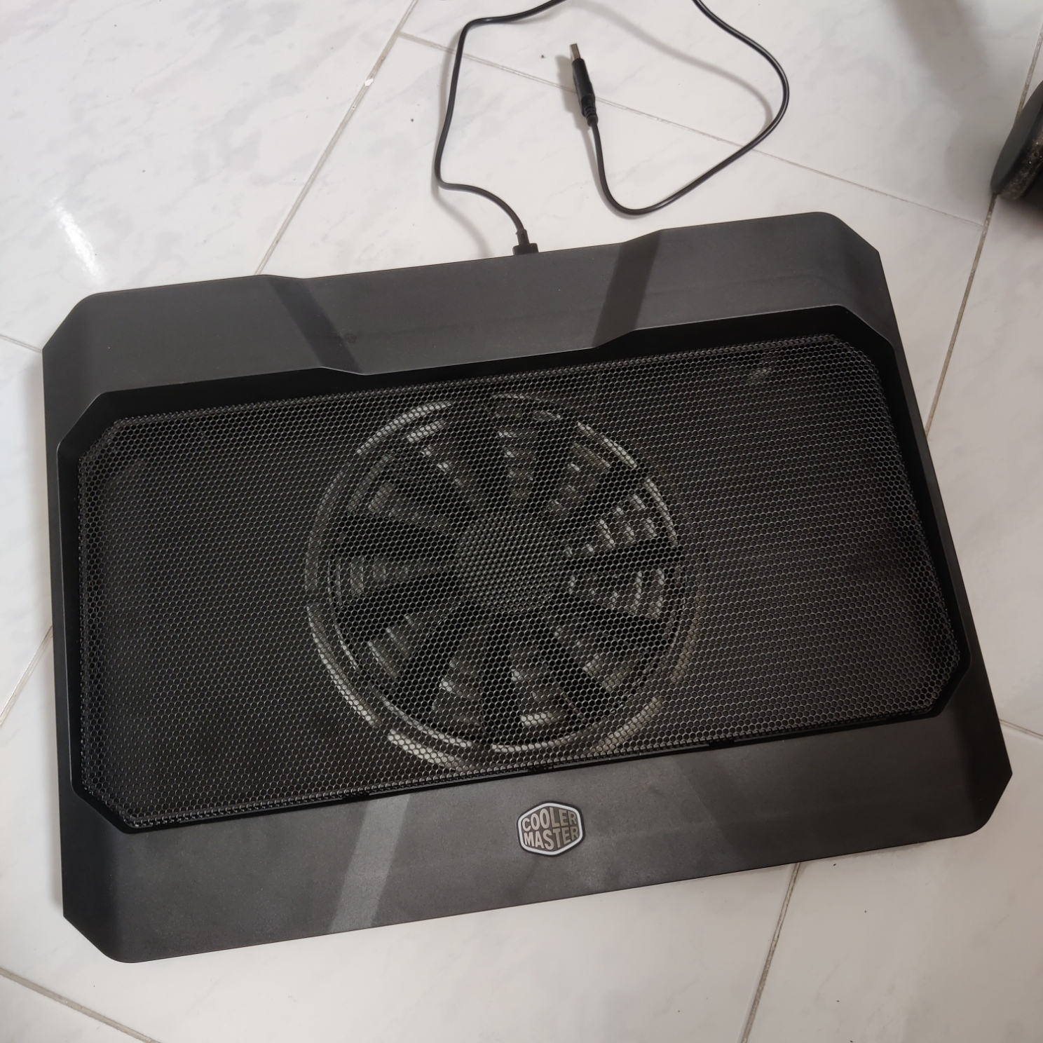 Cooler Master Notepal X150 Spectrum Laptop Cooler - The Tech Revolutionist