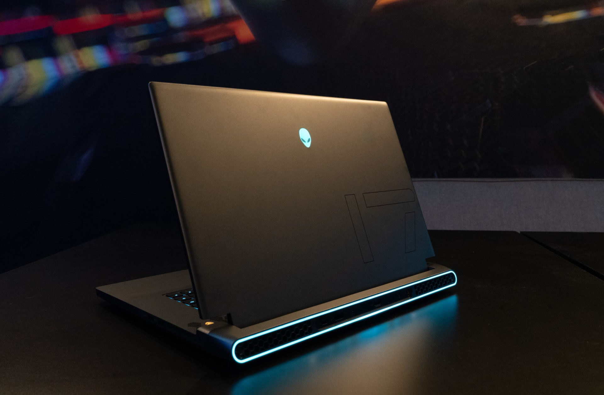Alienware Amps up Portability, Performance and Peripherals - The Tech ...