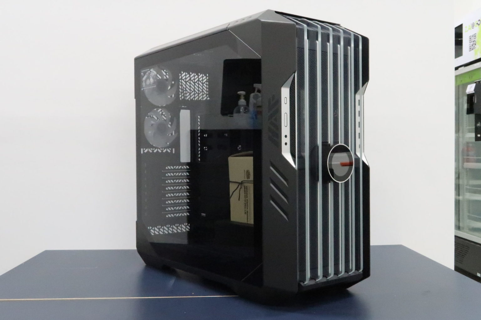 Cooler Master HAF 700 EVO Full Tower Case Review - The Ultimate Case ...