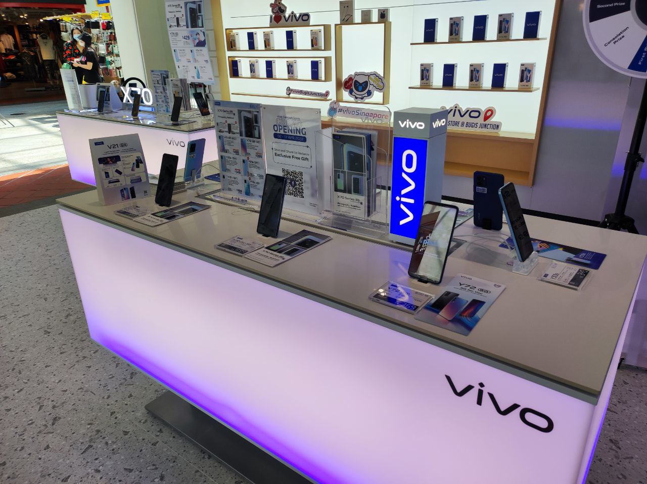 Experience vivo’s range of smartphones at its new Bugis Concept Store ...