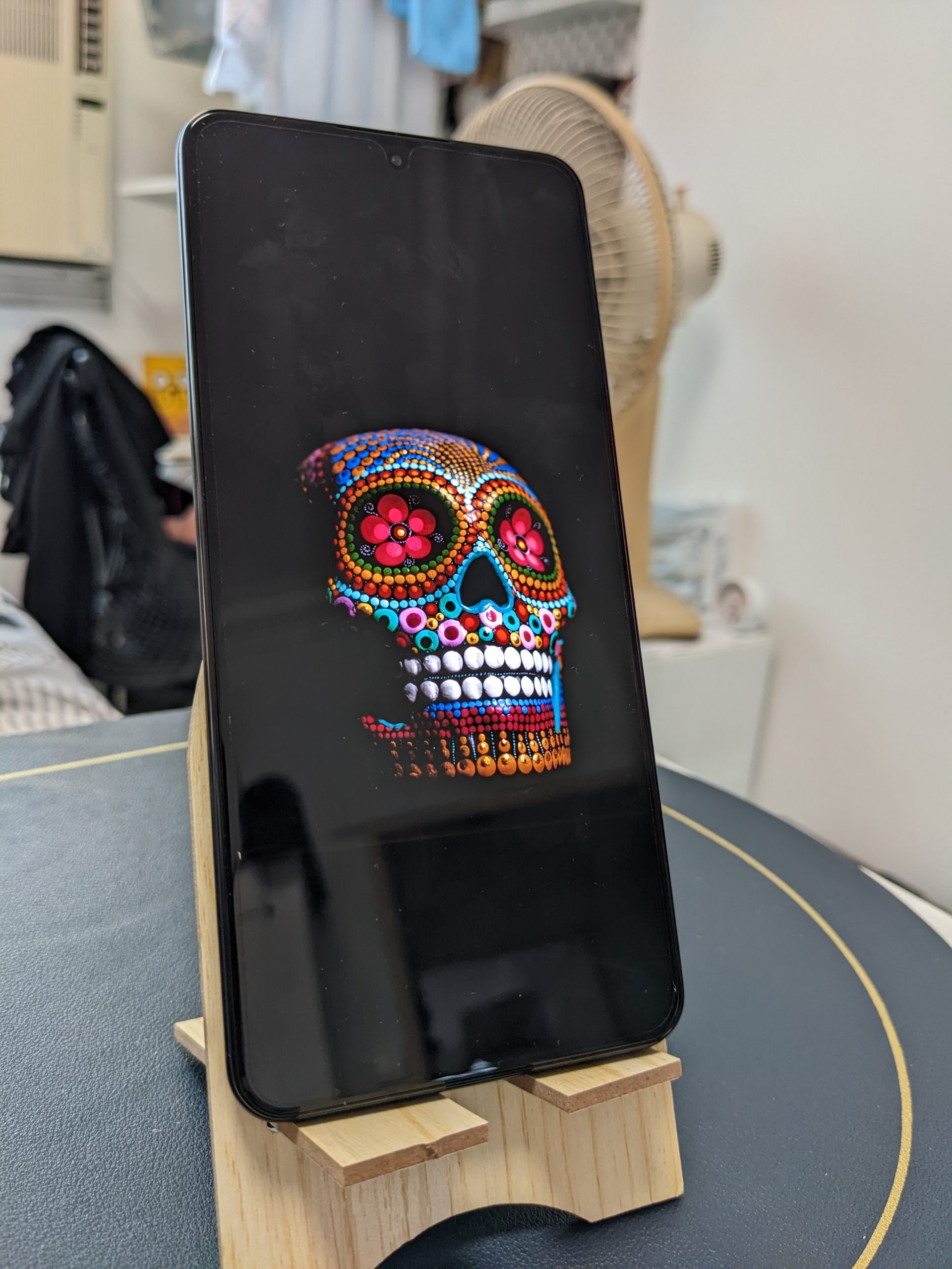 Xiaomi 12T Pro Review: 200MP camera, but so much more - The Tech ...