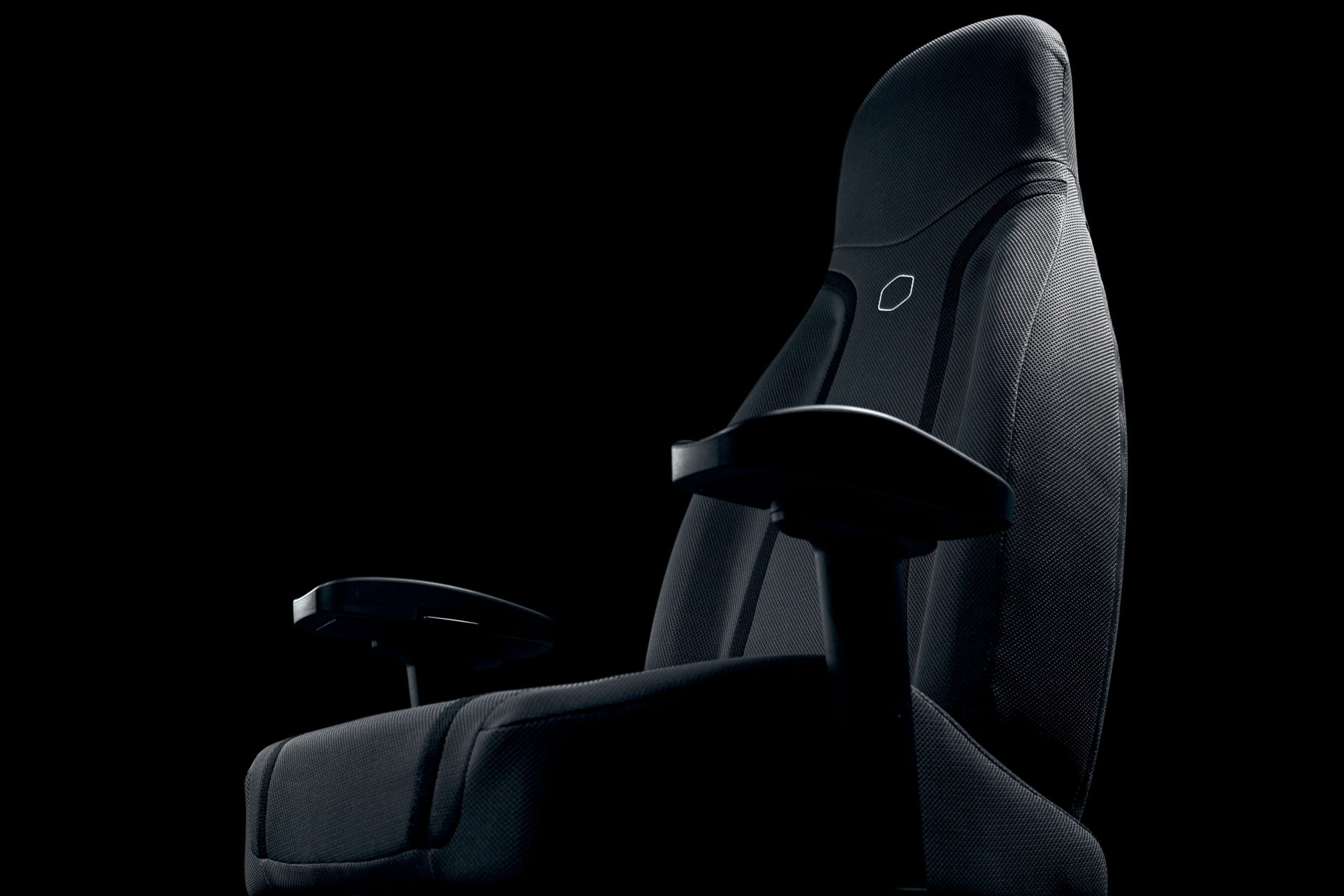 Cooler Master Introduces Synk X, a Cross platform Haptic Chair for ...