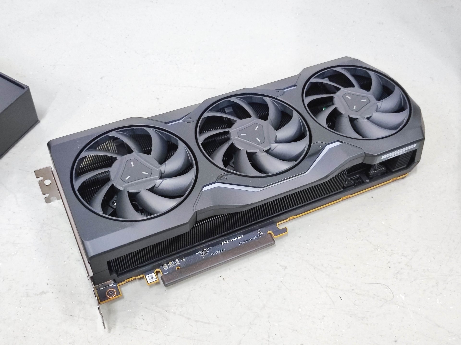 First Look - AMD Radeon RX 7900 XTX and RX 7900 XT - The Tech Revolutionist