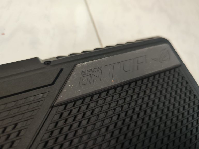 Asus ROG Strix Scar 17 2023 Review: Gaming Beast with Impressive Specs ...