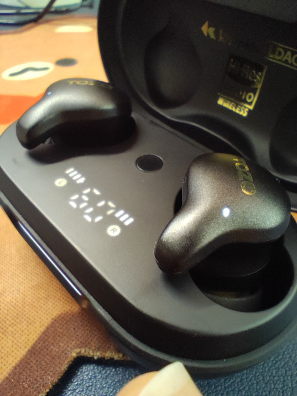 TOZO Golden X1 True Wireless Earbuds Review - The Tech Revolutionist