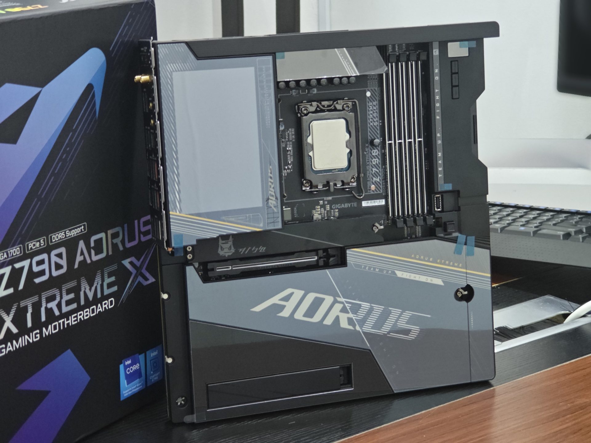 GIGABYTE Z790 AORUS XTREME X Motherboard with Core i9 14900 Review ...