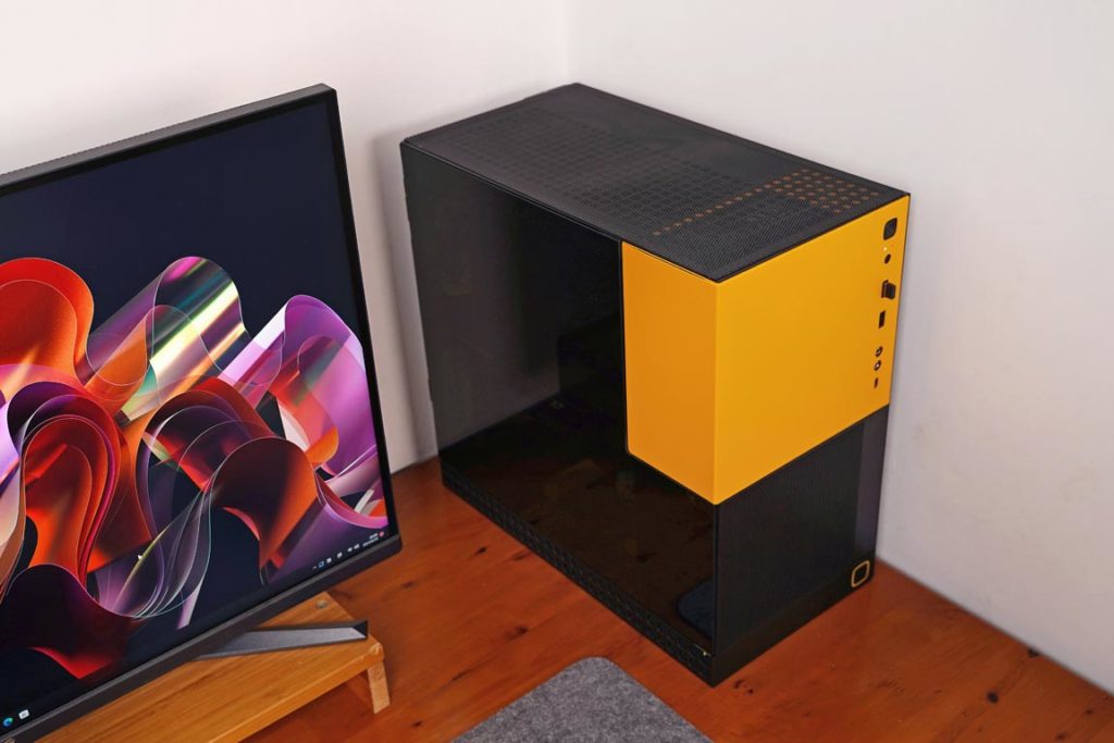 35L compact ATX case is the name of the game for Geometric Future's ...