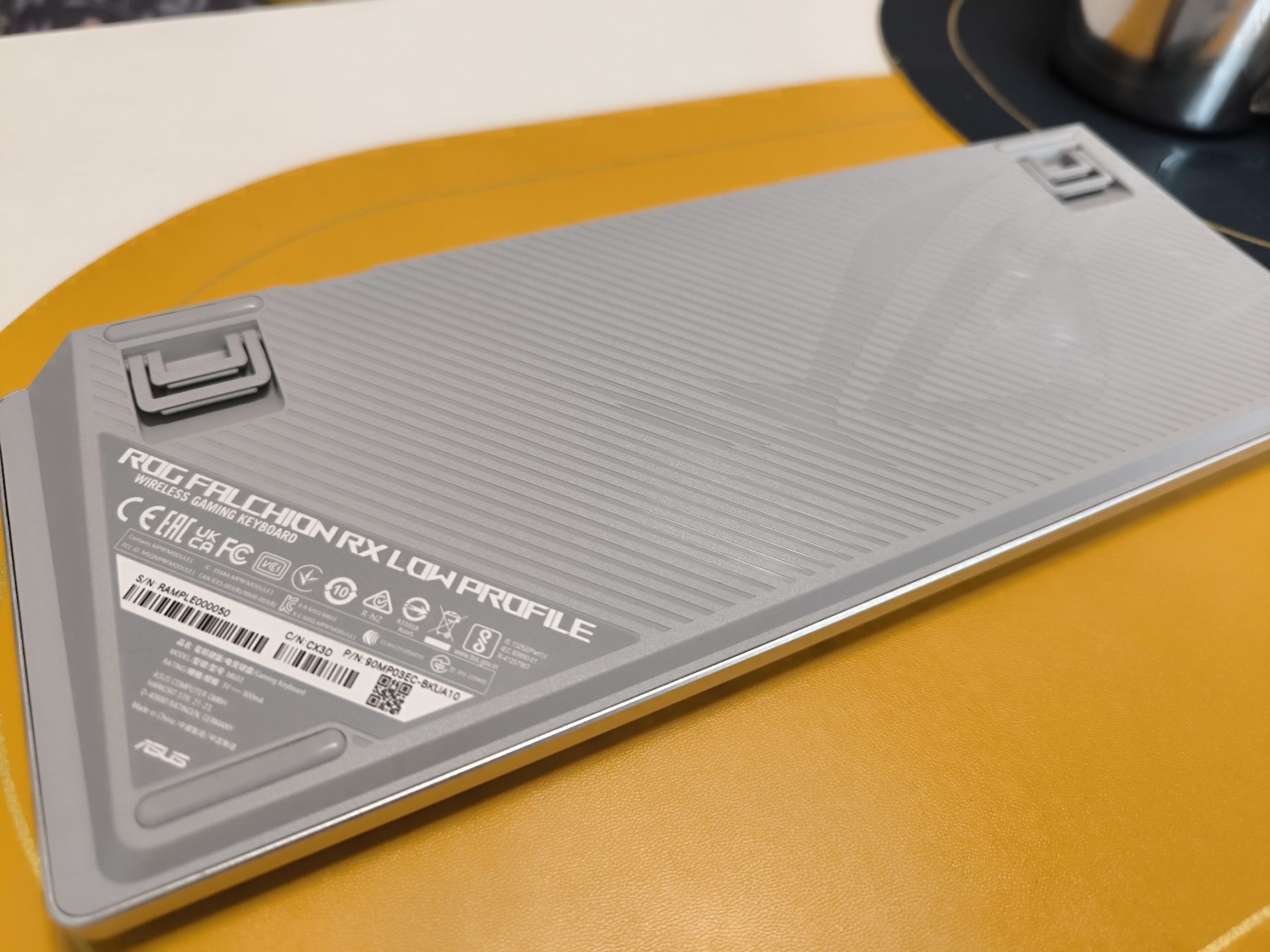 ASUS ROG Falchion RX Low-Profile Gaming Keyboard: Aesthetics ...