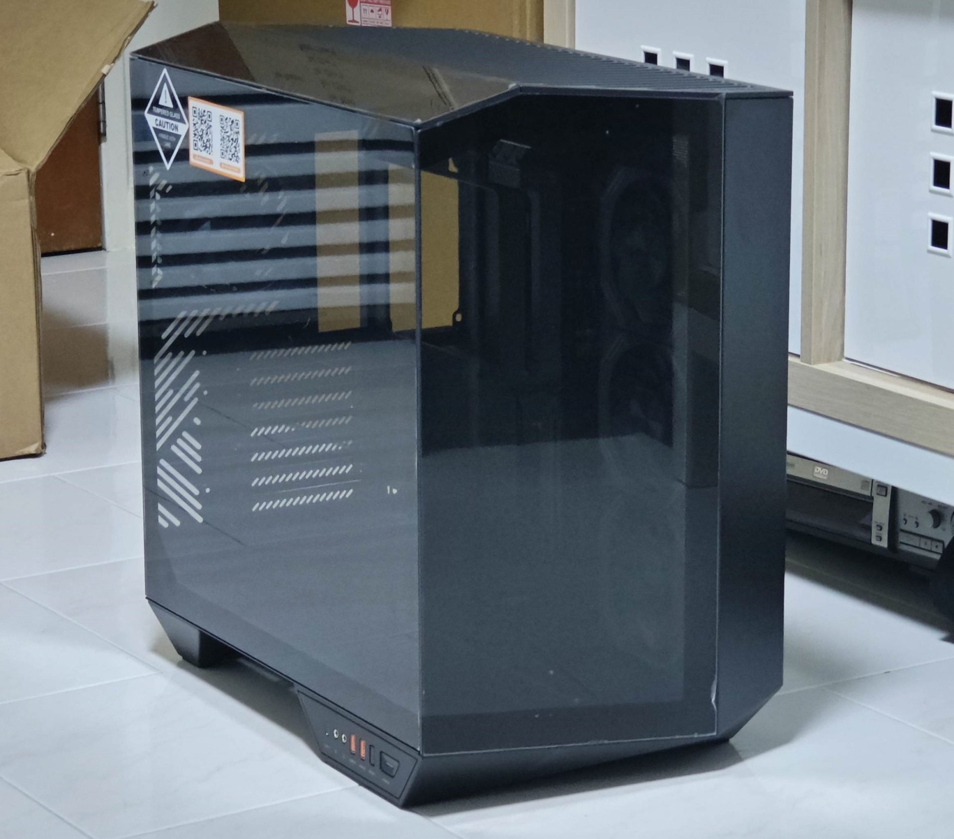 DarkFlash Arcee DY470 ATX PC Case Review: A Showpiece for Your Gaming ...