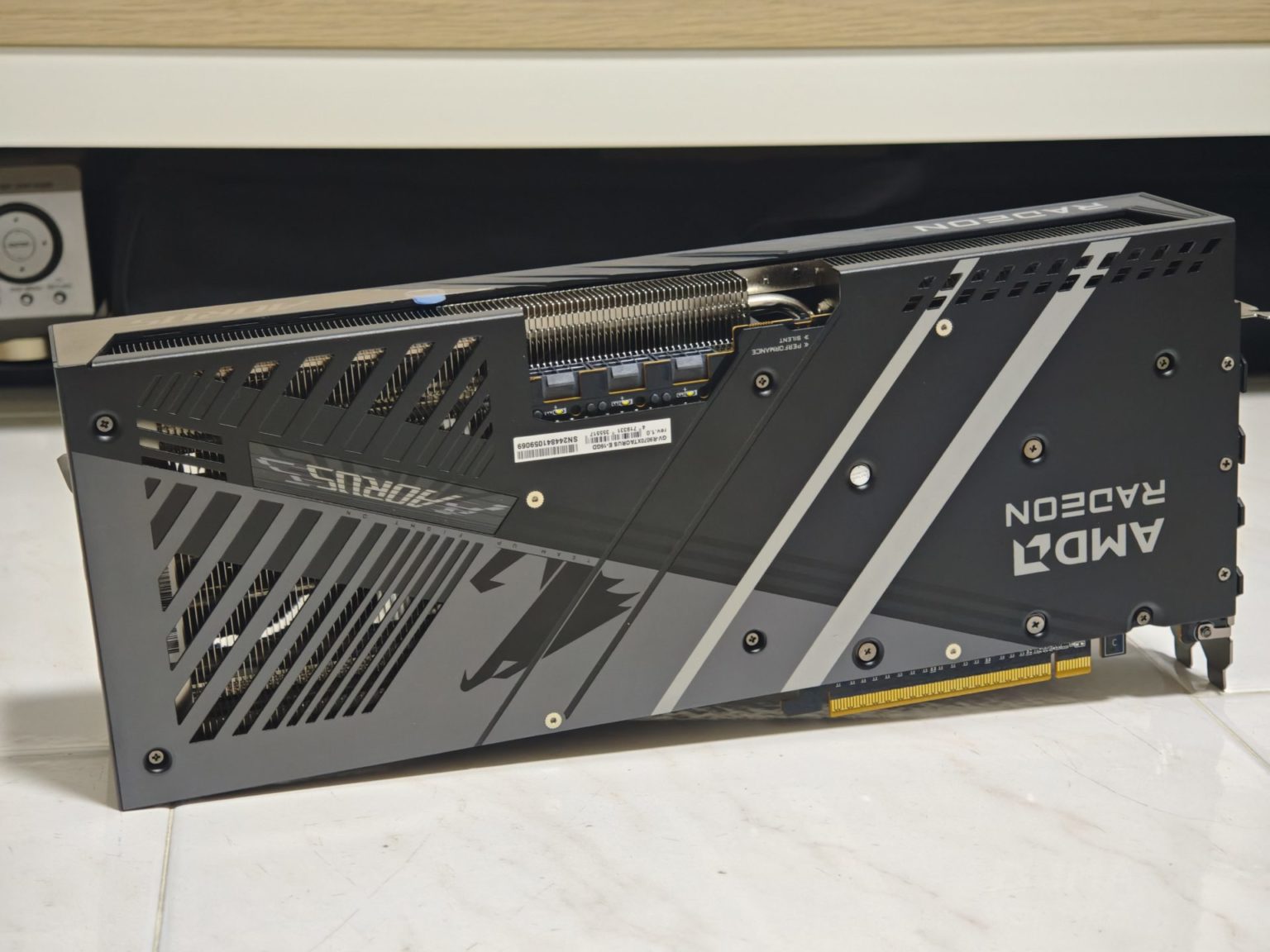 AMD Radeon RX 9070 XT and RX 9070 Review: Mid-High End 1440p Gaming ...