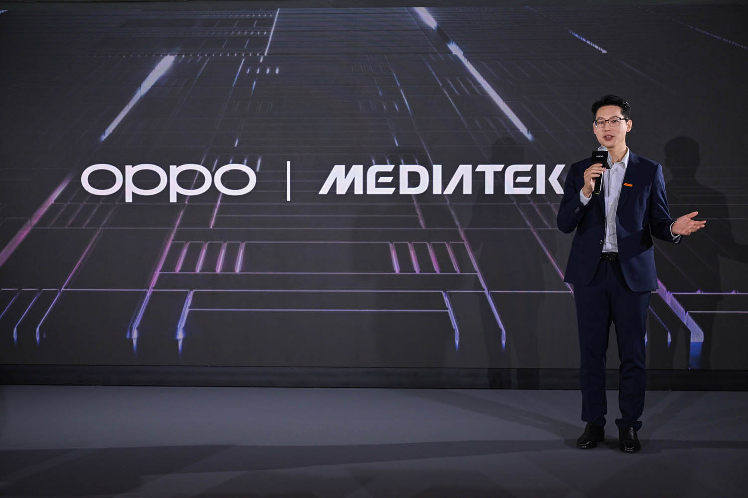 OPPO showcases new Google integration with native apps and AI commitments at MWC 2025 - The Tech ...